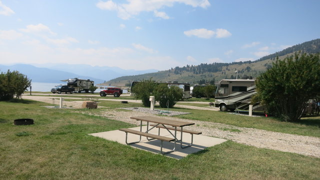 Yellowstone Holiday RV Campground & Marina Reviews updated 2022