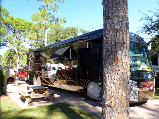 Loleta Road Runner Travel | Go Camping America