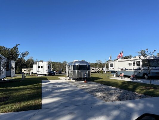 Hidden River 55+ RV Resort Reviews & Reservations updated 2025