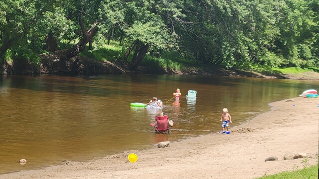 Two Rivers Campground and Tubing Reviews & Reservations updated 2025