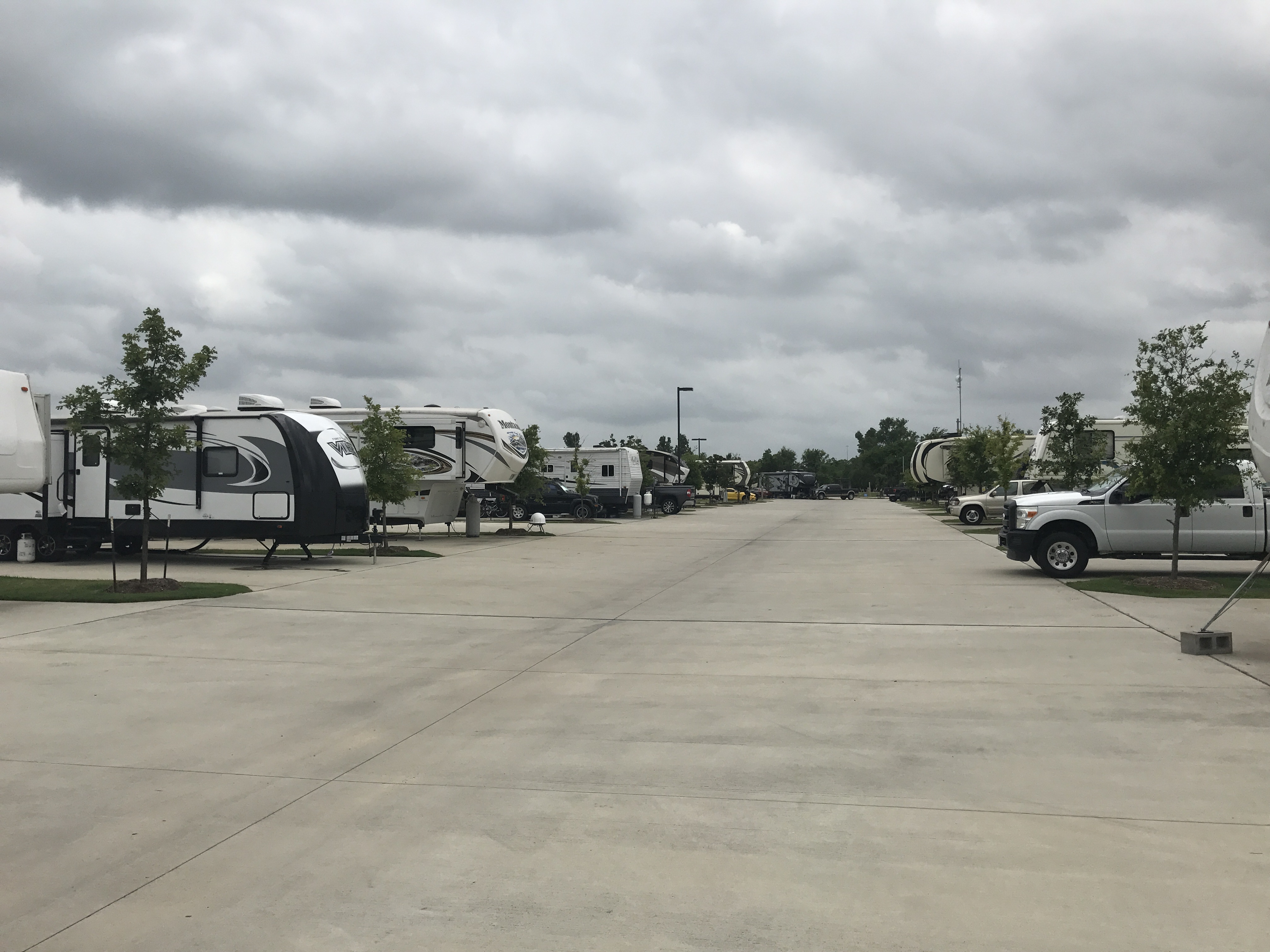 Southlake RV Resort Reviews & Reservations updated 2025