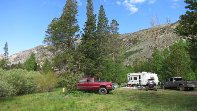 RV Camping in Bridgeport California: 188 Campgrounds in the Bridgeport area