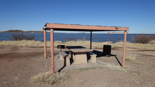 Balmorhea Lake Fishing & Camping Reviews