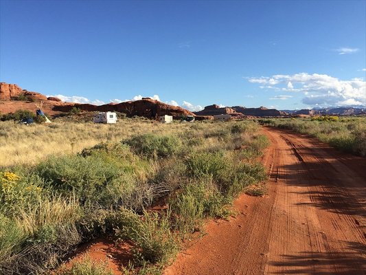 Needles Outpost & Campground Reviews