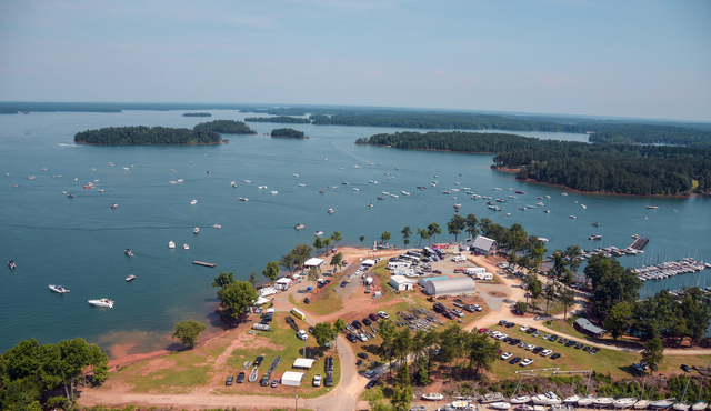 Big Water Marina Reviews & Reservations updated 2025