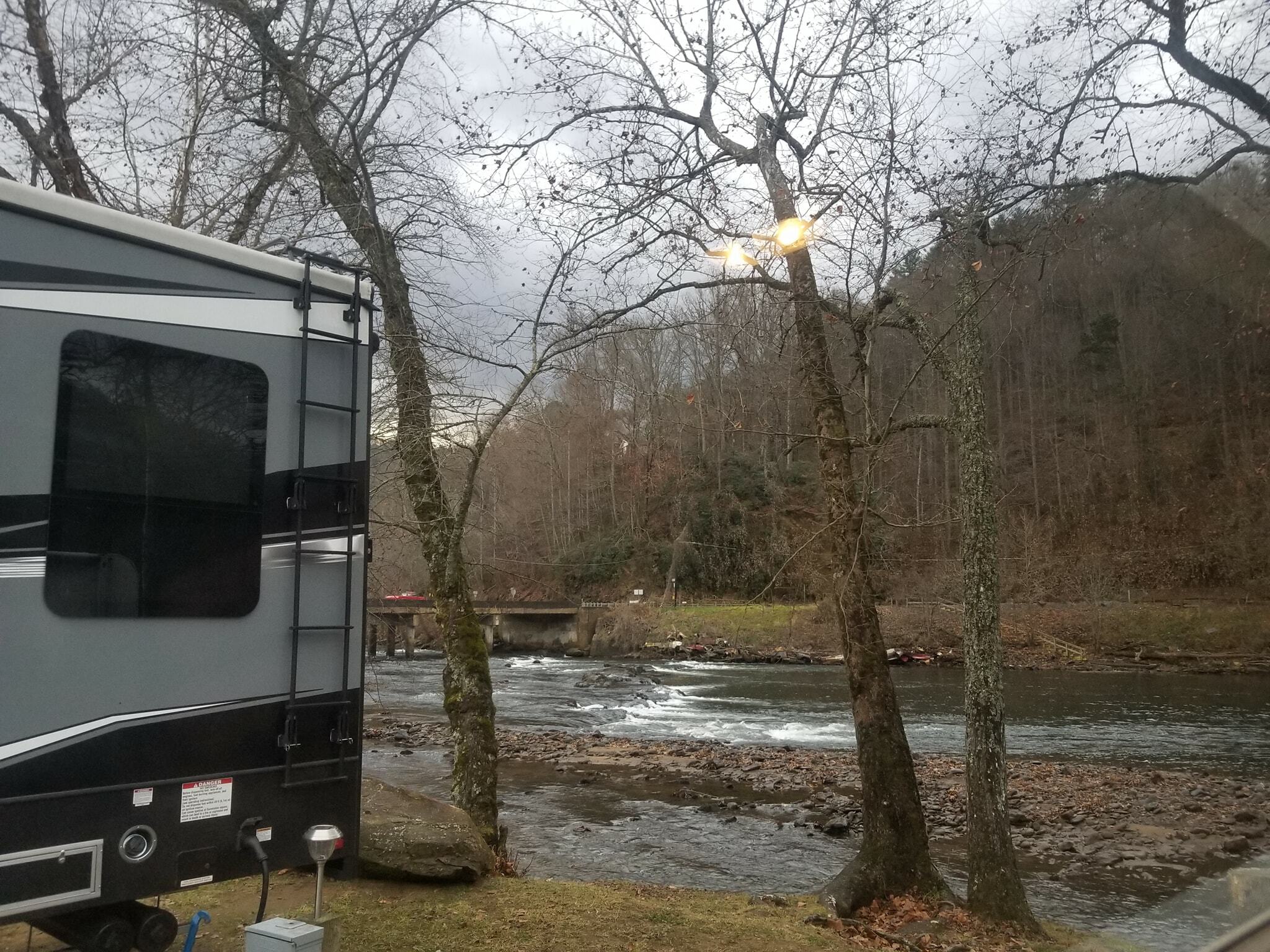 Grumpy Bear RV Park & Campground Reviews & Reservations updated 2025