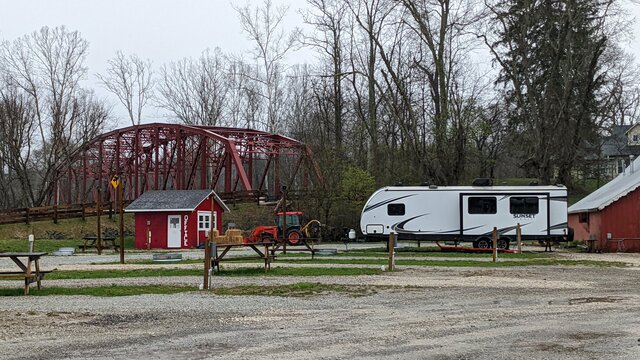 Indiana Red Barn & RV Campground updated 2025