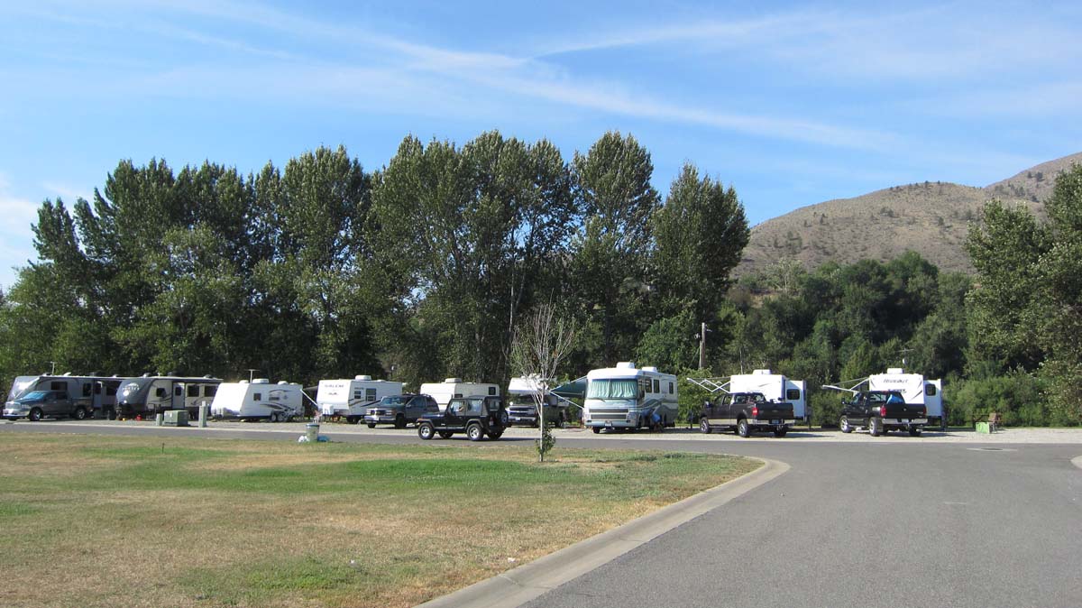 River Oaks RV Park Reviews updated 2025