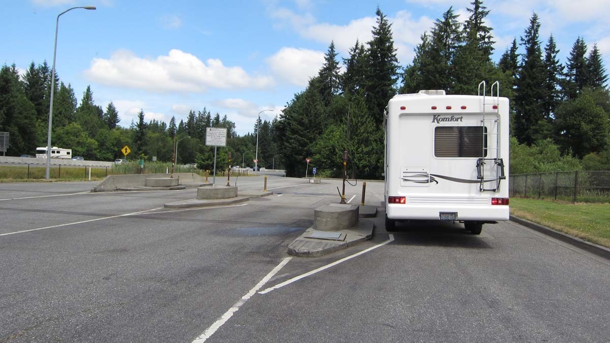 Smokey Point Northbound RV Dump Station Reviews