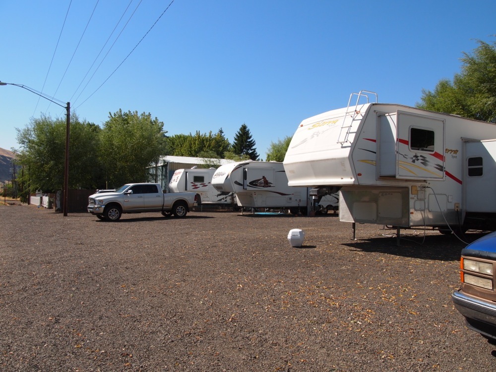 Ed's RV Park updated 2025